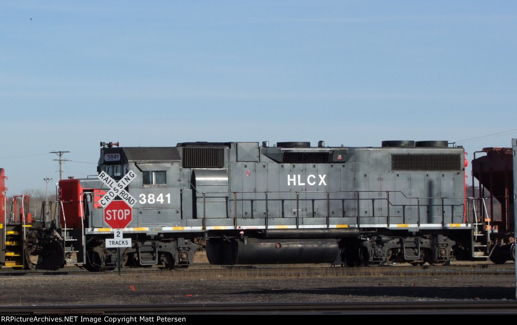 HLCX 3841